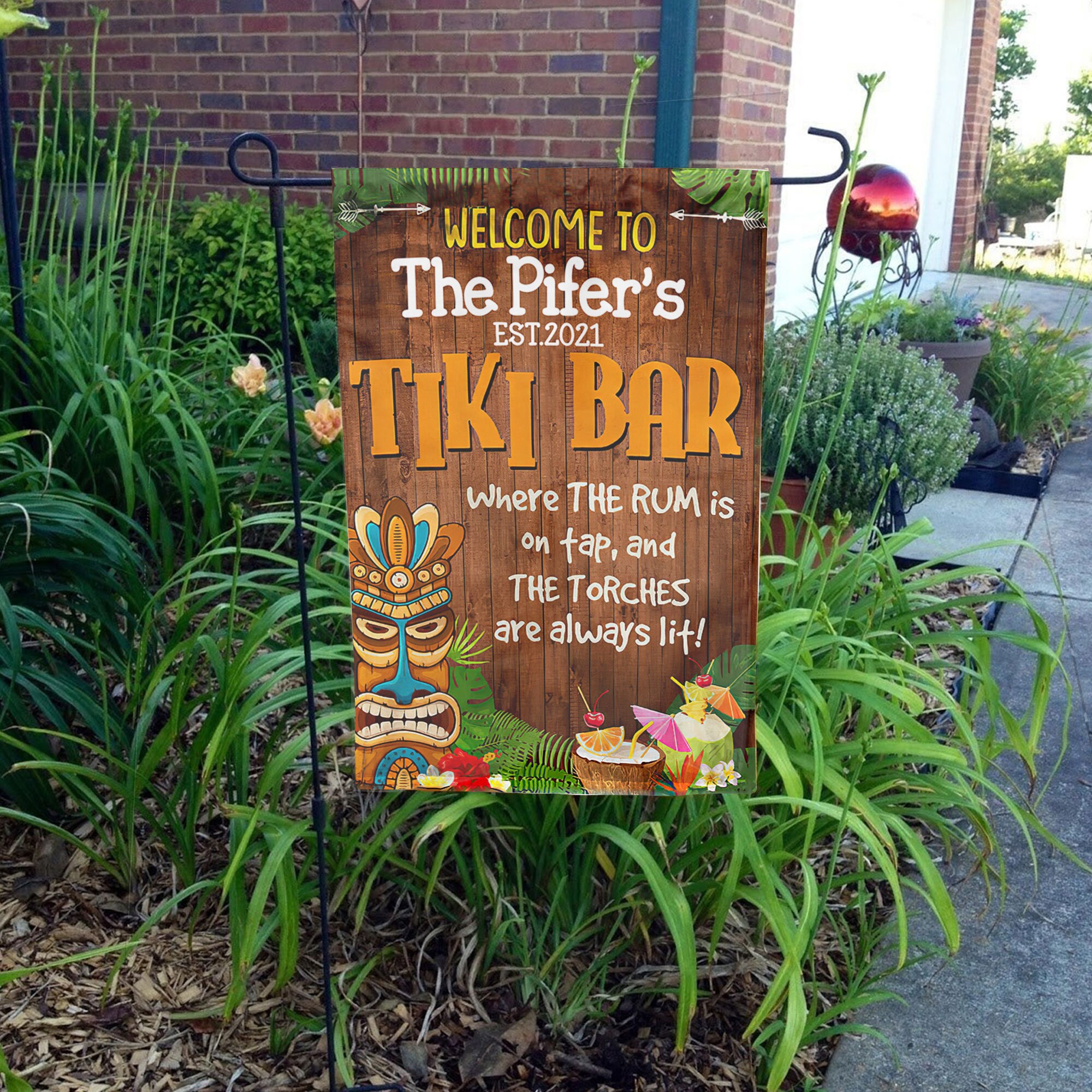 Personalized Welcome to Tiki Bar Flag, Tiki Bar, Pool Bar, Beach Bar ...