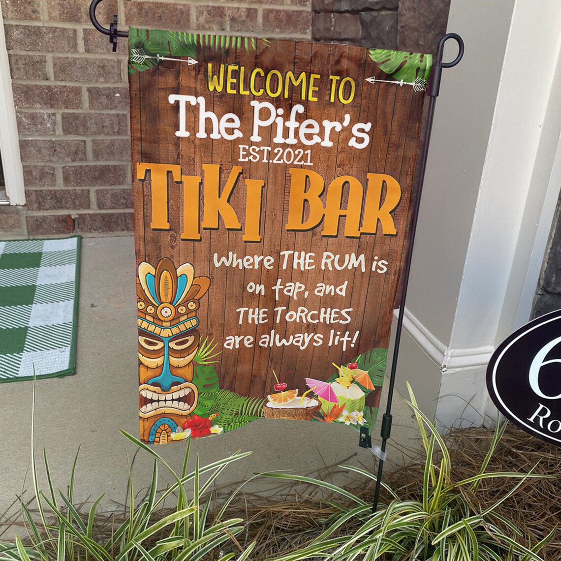 Personalized Welcome to Tiki Bar Flag, Tiki Bar, Pool Bar, Beach Bar ...