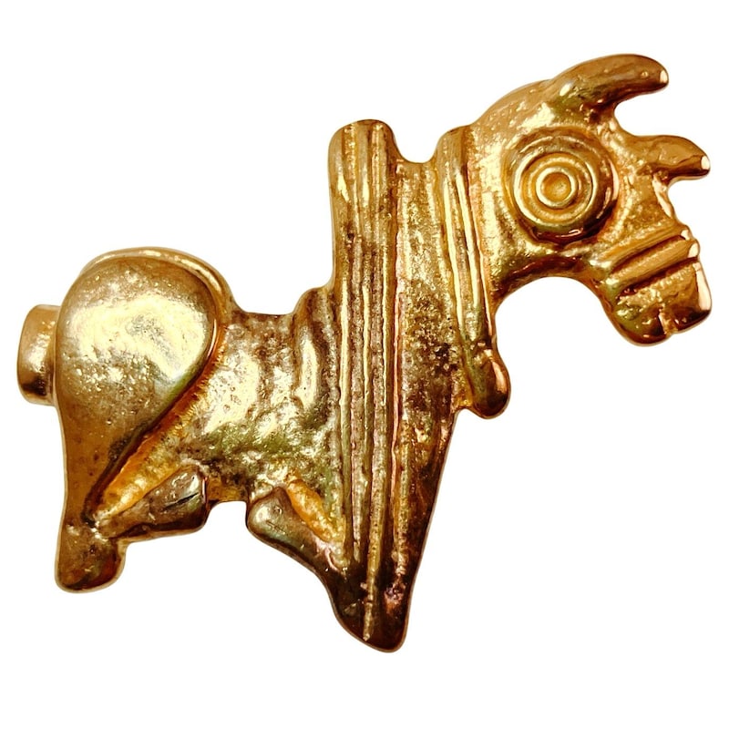 Mma Brooch - Etsy