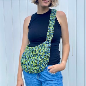 Crochet Pattern // Crochet Crescent Bag - Etsy