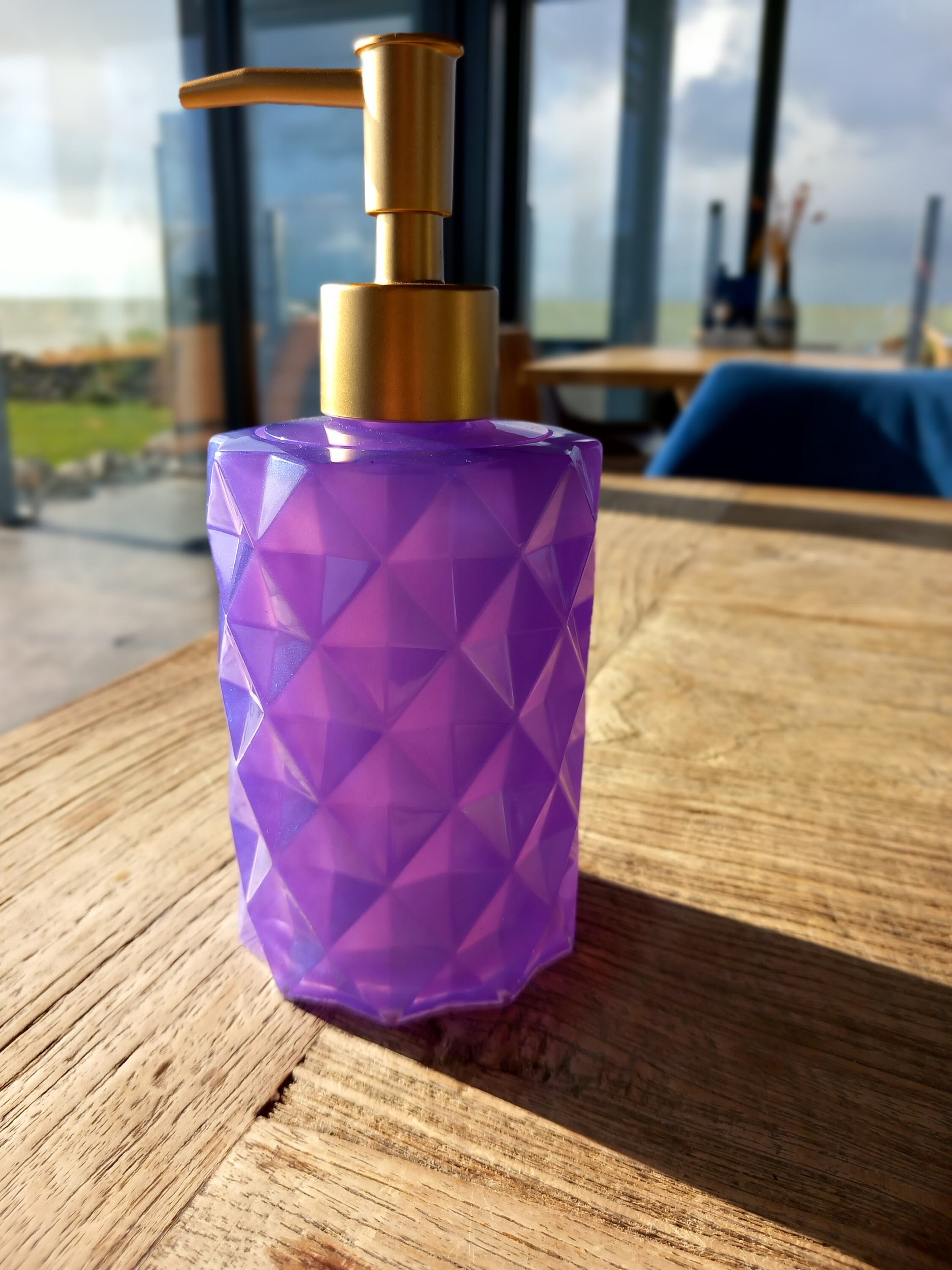 Elegant Purple Luxury Soap Dispenser | Bathroom Accessory Luxurious ...