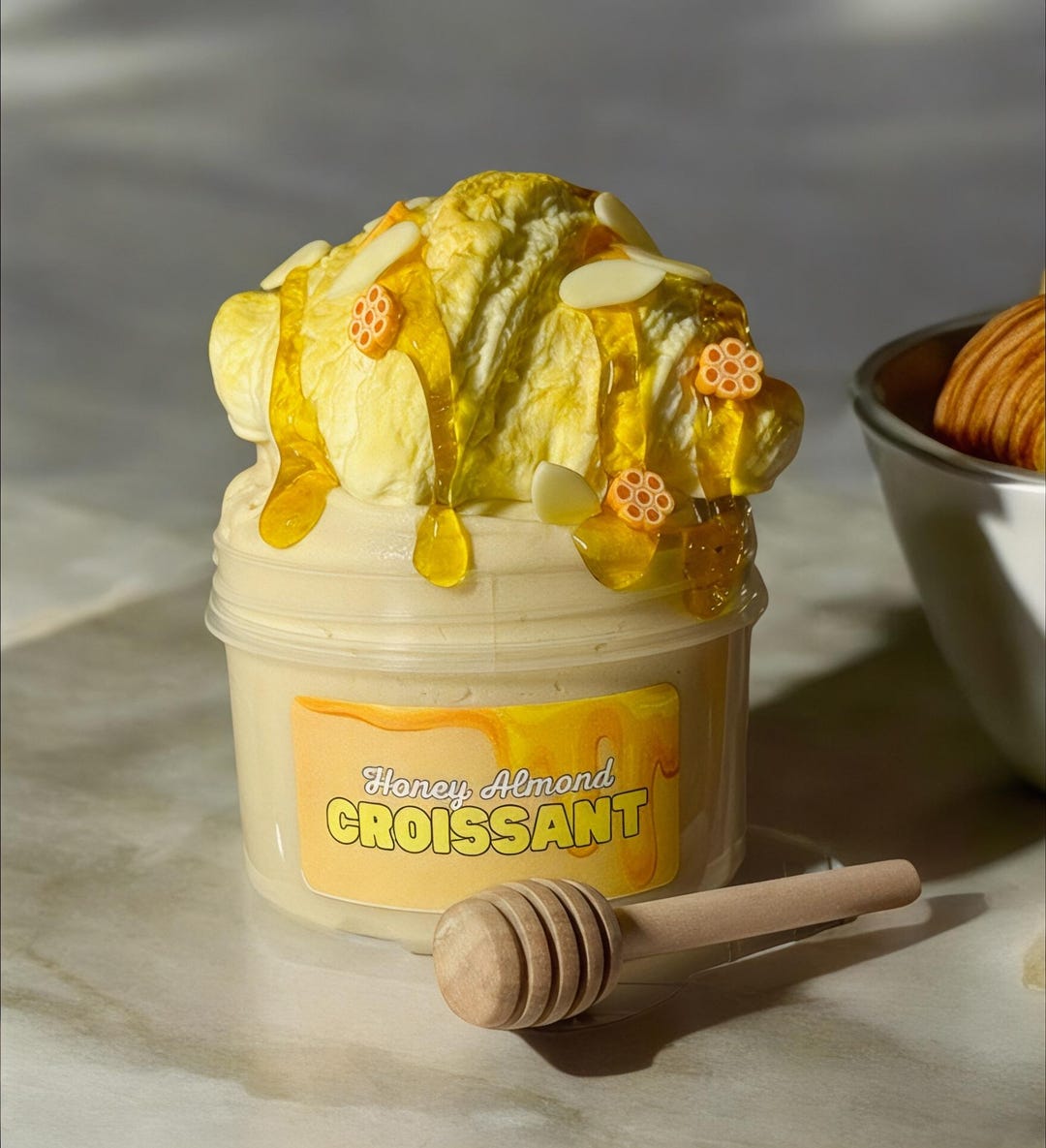 Croissant au miel et aux amandes Slime d'argile DIY Cloud Dough Slime ...