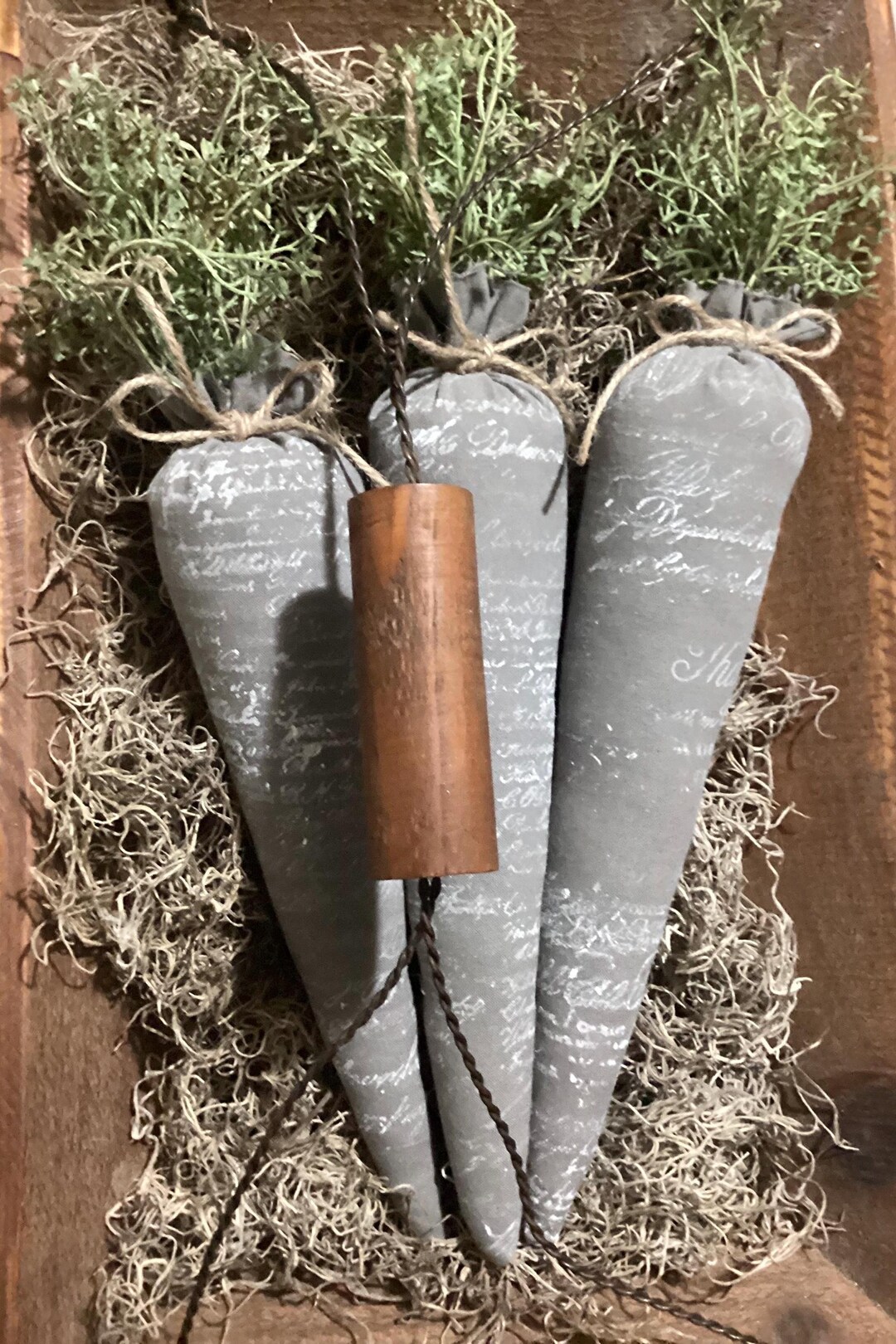 French Country Carrot Decor. Set of 3. - Etsy