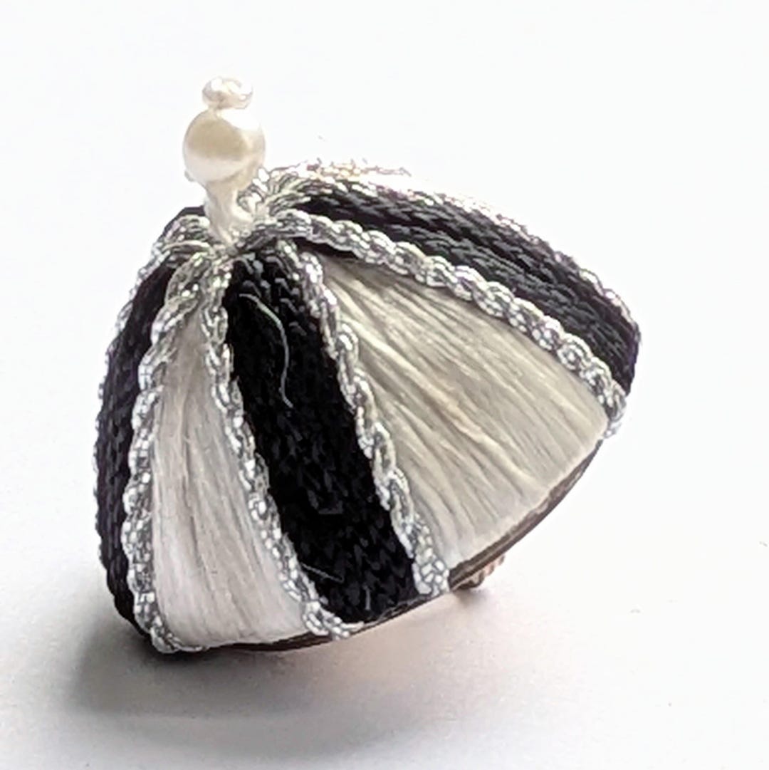 Vintage Cone Button: Black & White Wrapped With Silver Embroidery (26 ...