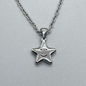 Stainless Steel Smiley Face Star Necklace: Non Tarnish Silver Chain ...