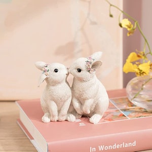Bunny Rabbit Figurine Home Decor Kissing Couple Bunny Decorations Table ...