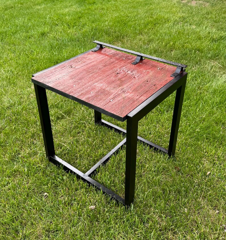 Vintage Reclaimed Upcycled Red Barn Wood Side Library Coffee Table With ...