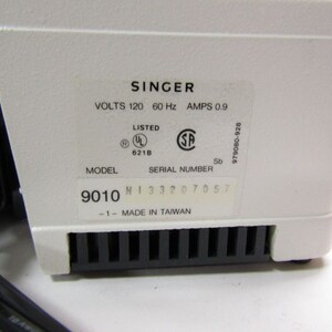 Vintage Singer 9010 Sewing Machine W/box Tested Powers On - Etsy