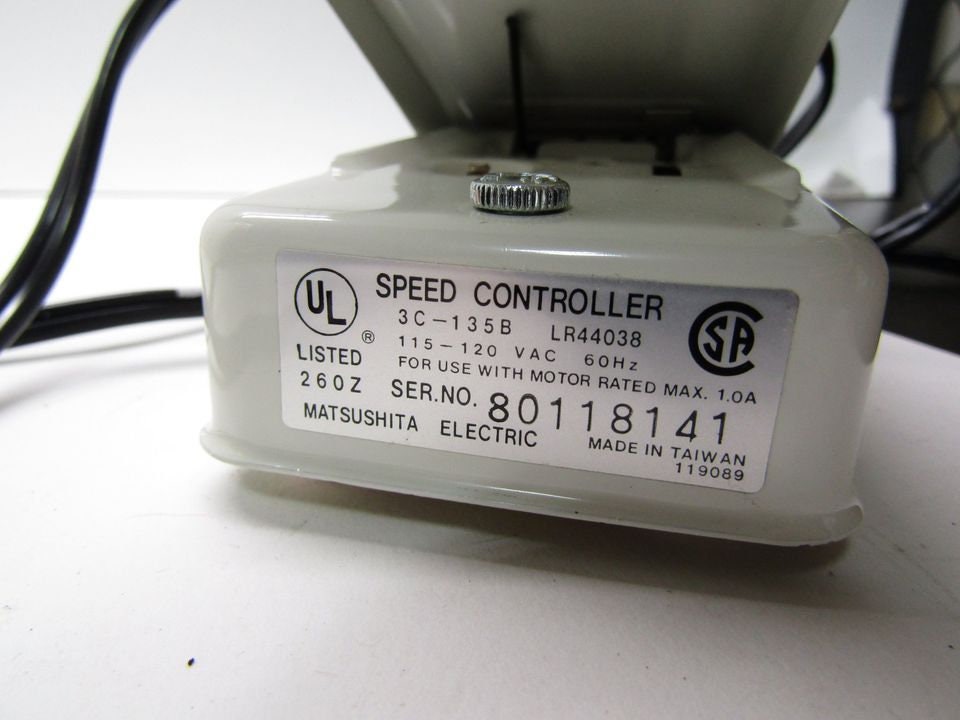 Vintage Singer 9010 Sewing Machine W/box Tested Powers On - Etsy