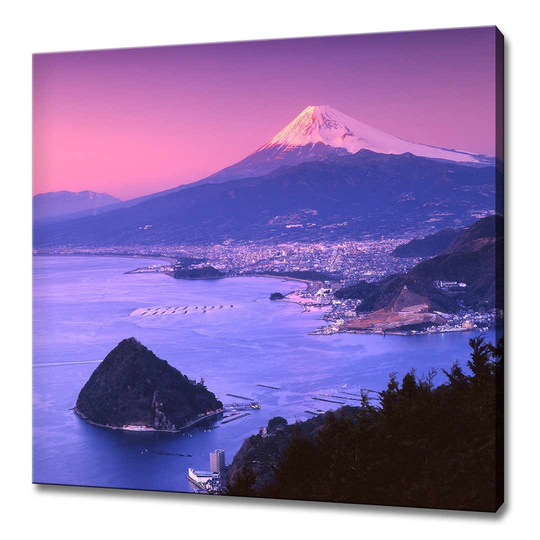 Pink Mount Fuji at Night With Suruga Bay Lake Motosu Japan Modern ...