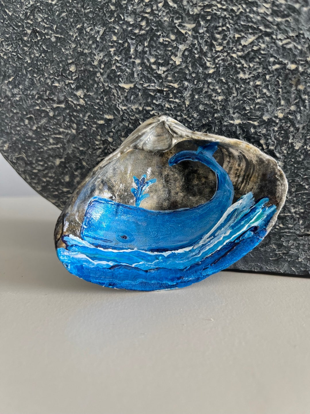 Hand Painted Whale on Clam Shell Jewelry Dish Seashell Coastal Decor ...
