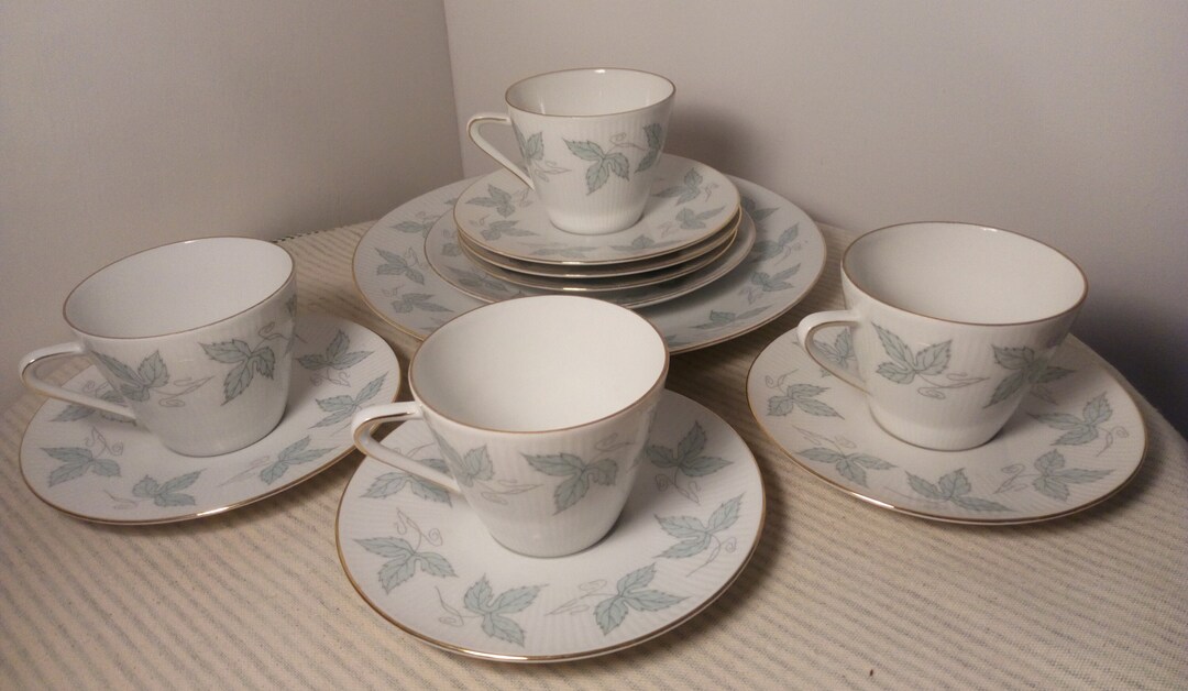 Vintage Seltmann Weiden Cups and Saucers & Plates 12 Items - Etsy Vintage Seltmann Weiden Cups and Saucers & Plates 12 Items - Etsy