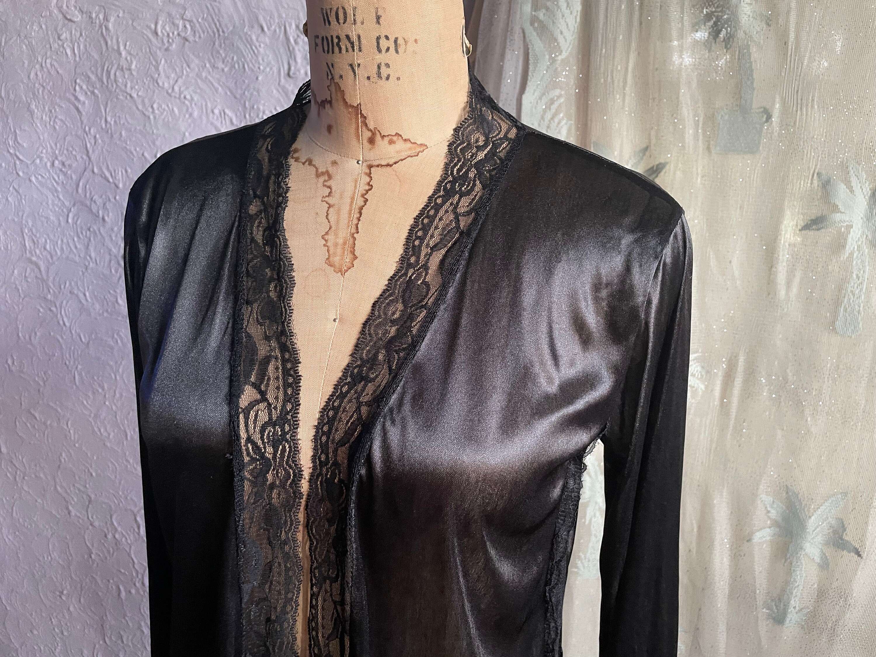 Short Black Silky Duster With Lace Trim / Vintage Black Lace Robe / 90s ...
