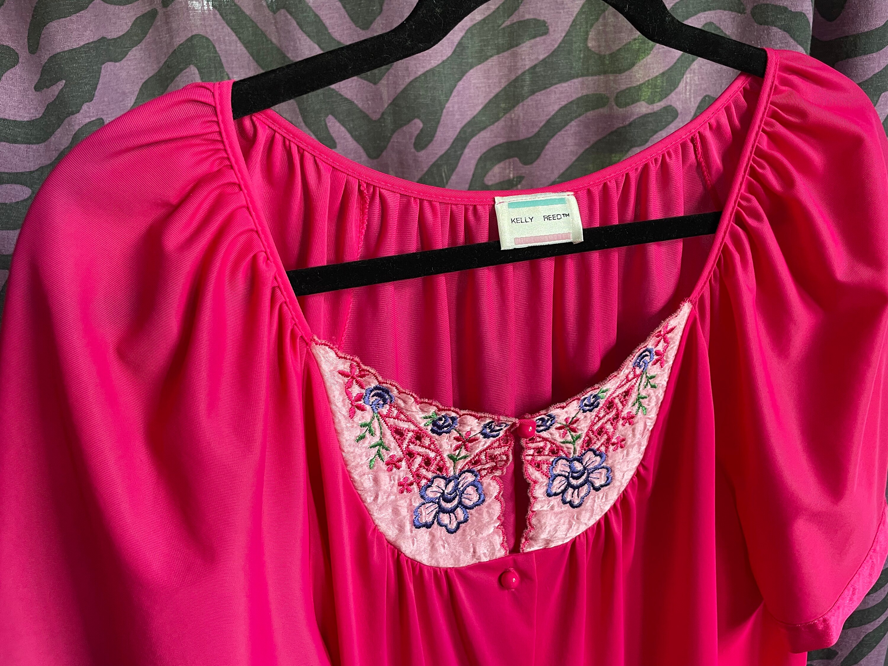 Vintage Hot Pink House Coat / Housecoat With Pockets / - Etsy