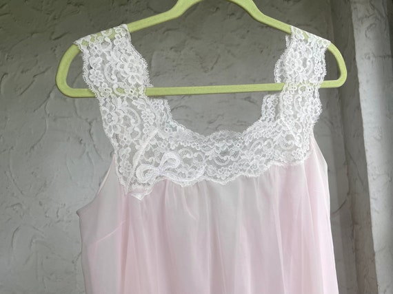 60s Vintage Vanity Fair Peignoir Nightgown Set 196… Gem