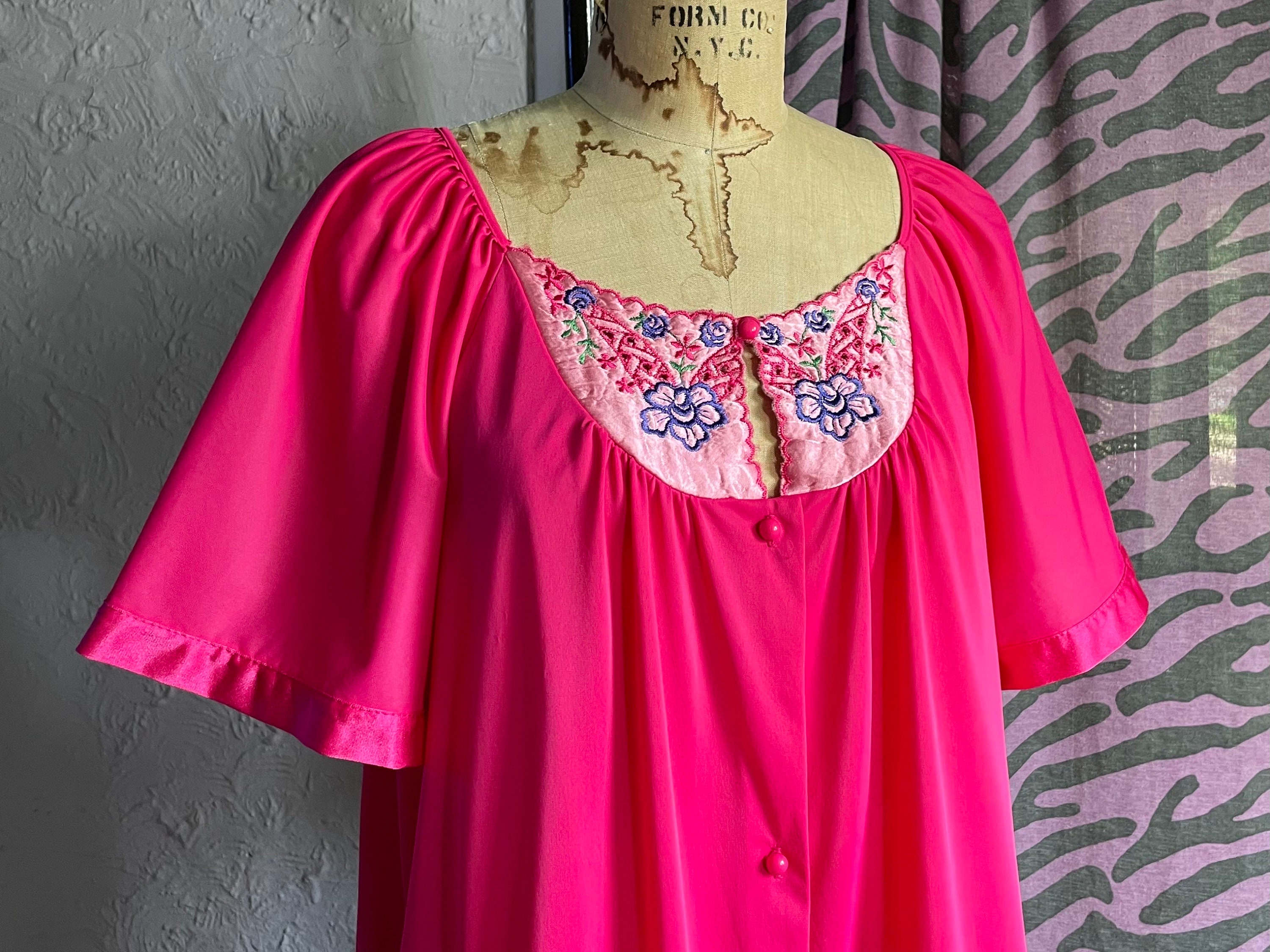 Vintage Hot Pink House Coat / Housecoat With Pockets / - Etsy