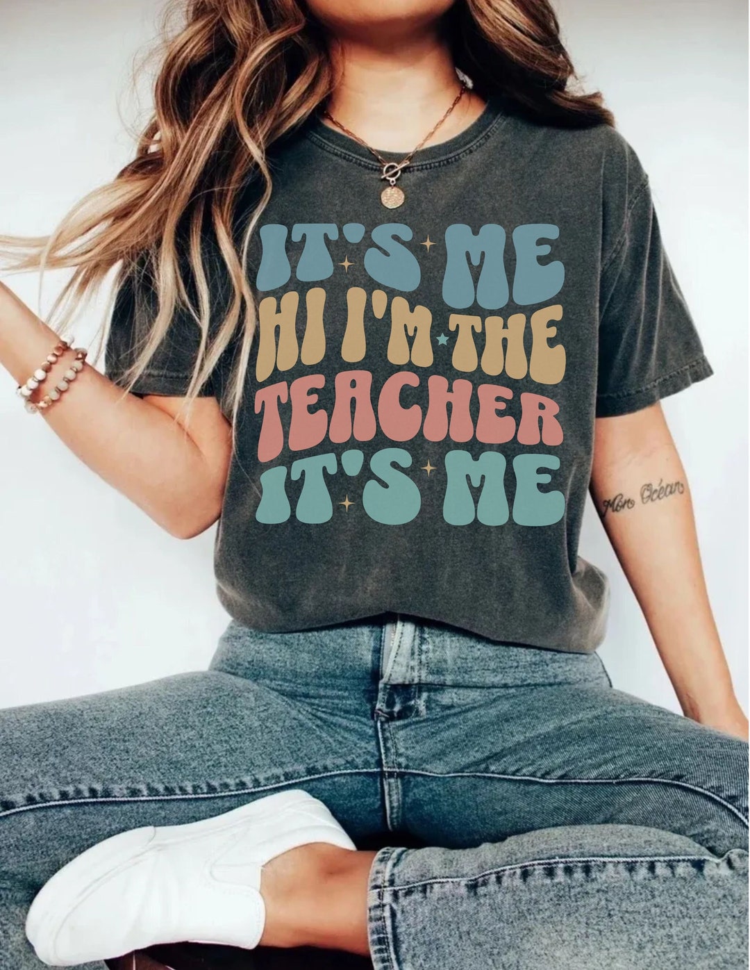 Retro Teacher Shirt, Its Me Hi Im the Teacher Shirt, Gift for Teacher ...