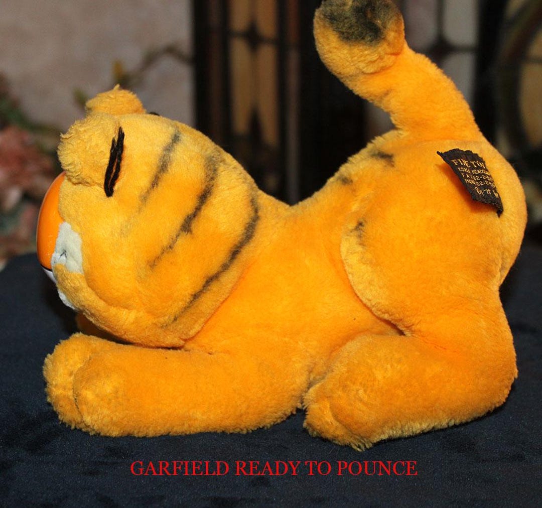 GARFIELD VINTAGE COLLECTOR Ready to Pounce - Etsy