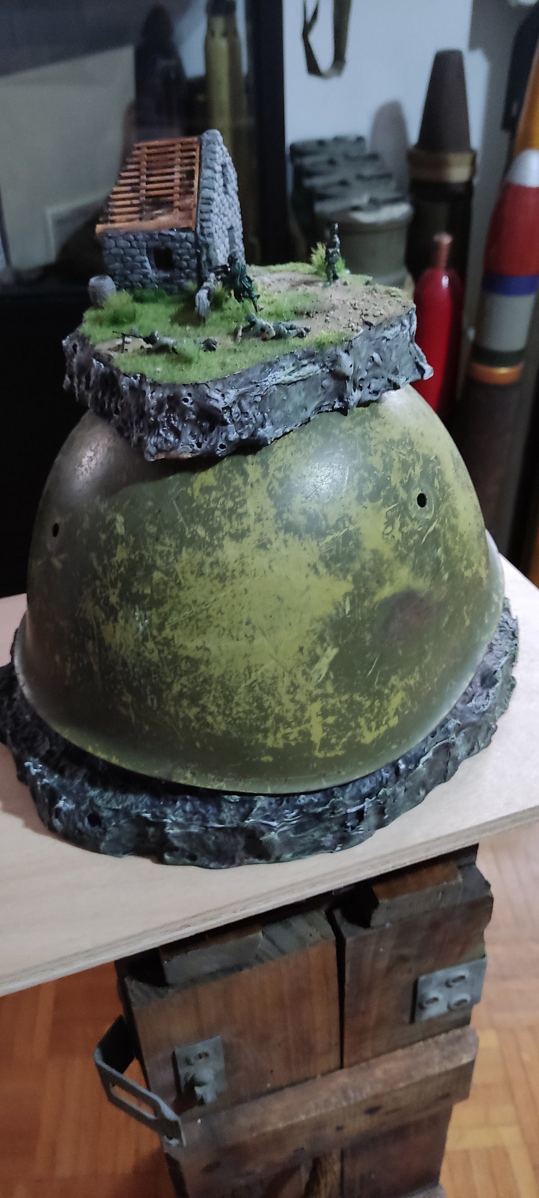 Military Helmet Italian M 33 Original With Alpine Diorama 1/72 1945 ...