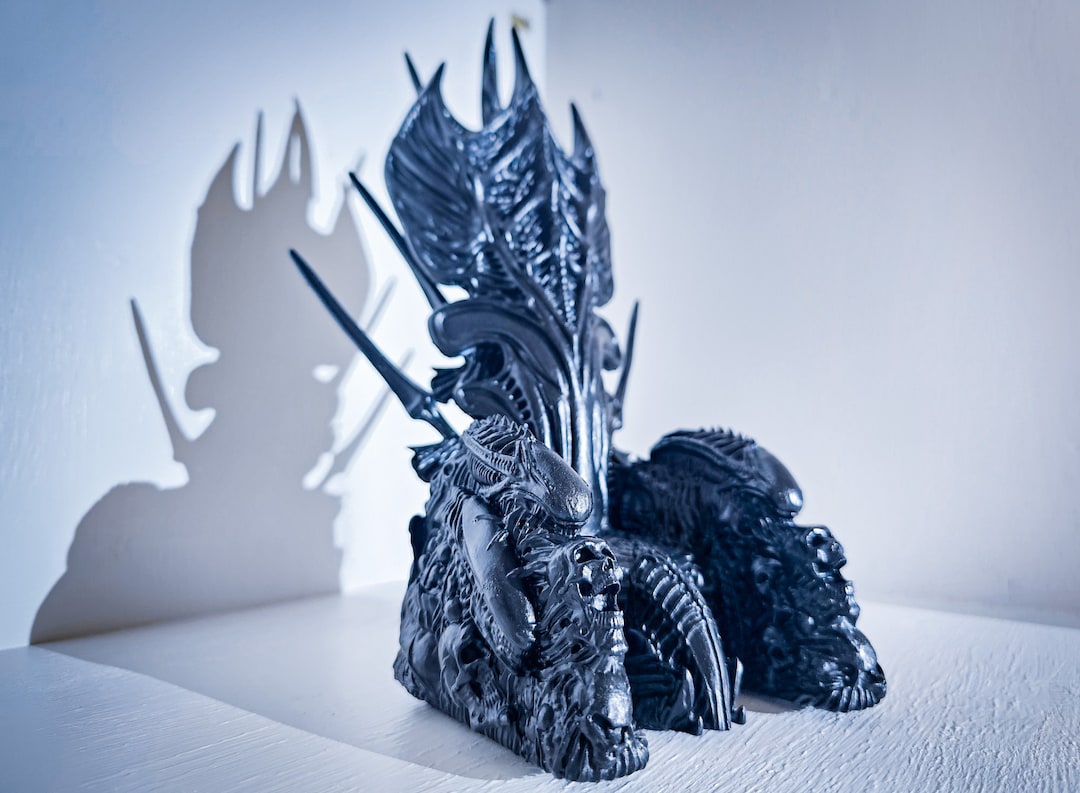 Predator Collector Clan Leader Throne Custom Diorama Sculpture for NECA Action Figure Yautja ...