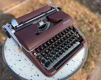 1950s Typewriter. Portable - Etsy