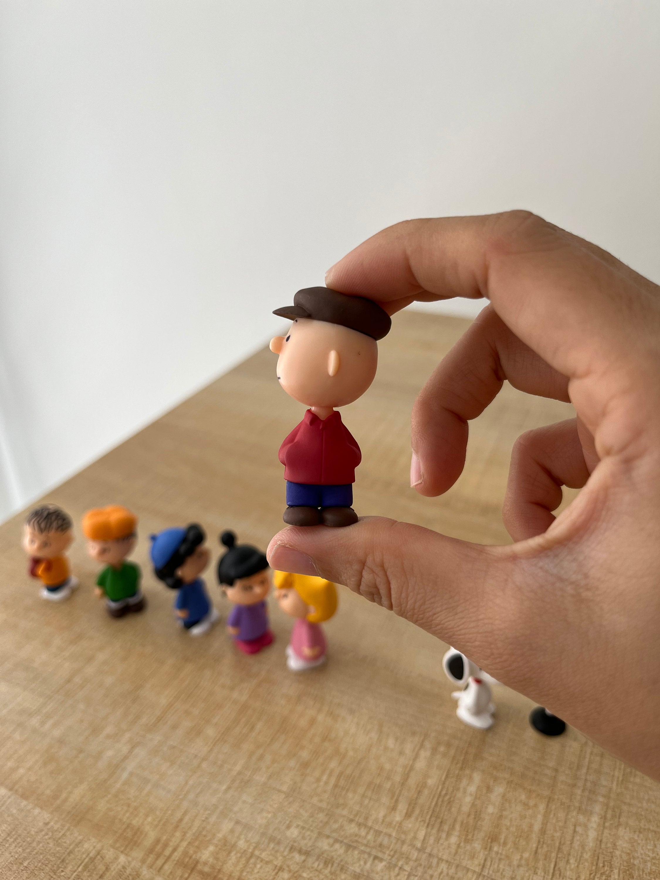 NEW Full Set Miniature Dollhouse Snoopy Peanuts Waiting School Bus ...