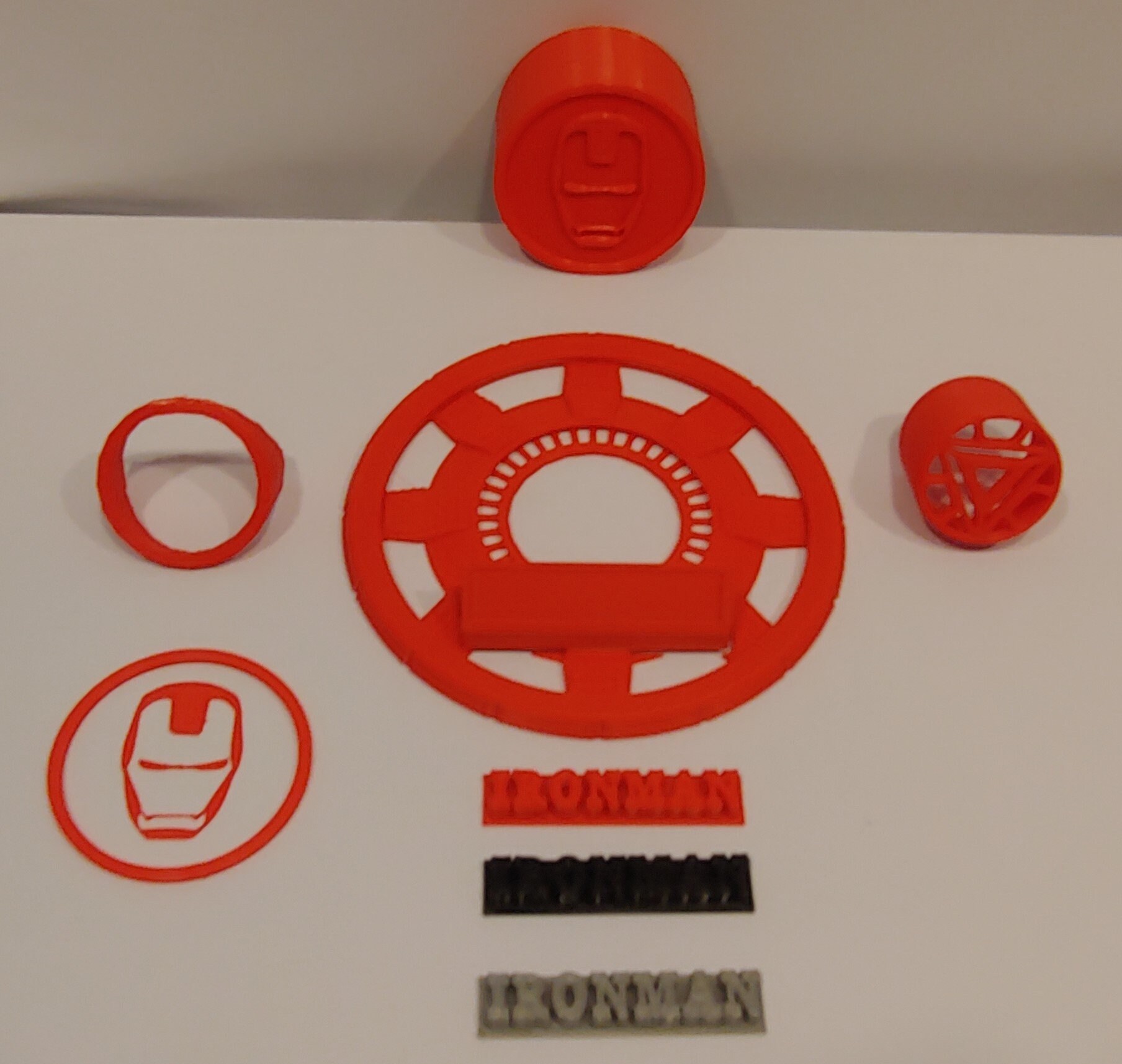 Marvel Ironman Helmet Stands, 3D Printed, Avengers Captain Helmet Stand ...