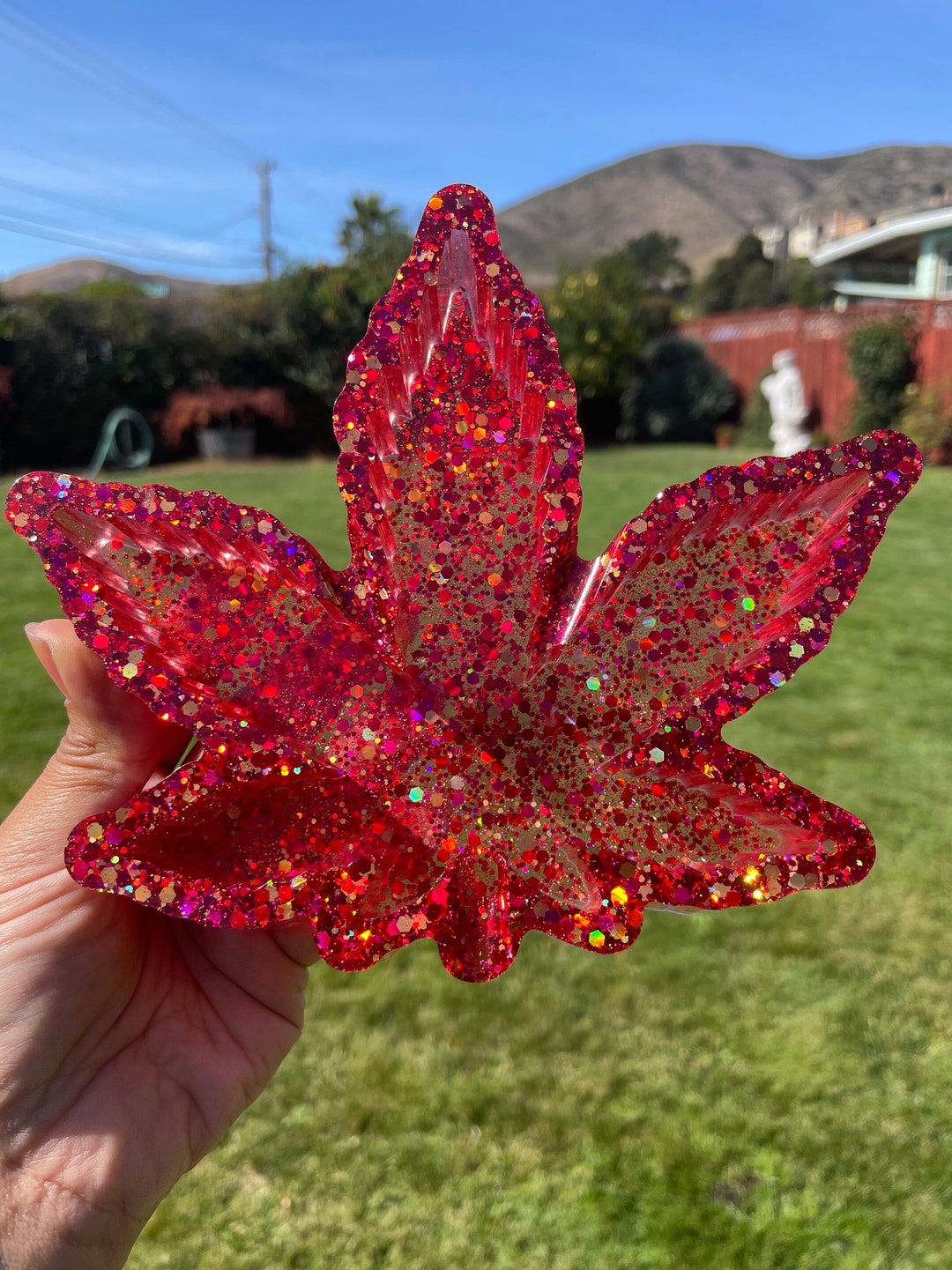 Red Glitter Weed Leaf Resin Ashtray - Etsy