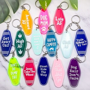 Retro Motel Keychain, Personalized Funny Gift, Vintage Retro Aesthetic ...