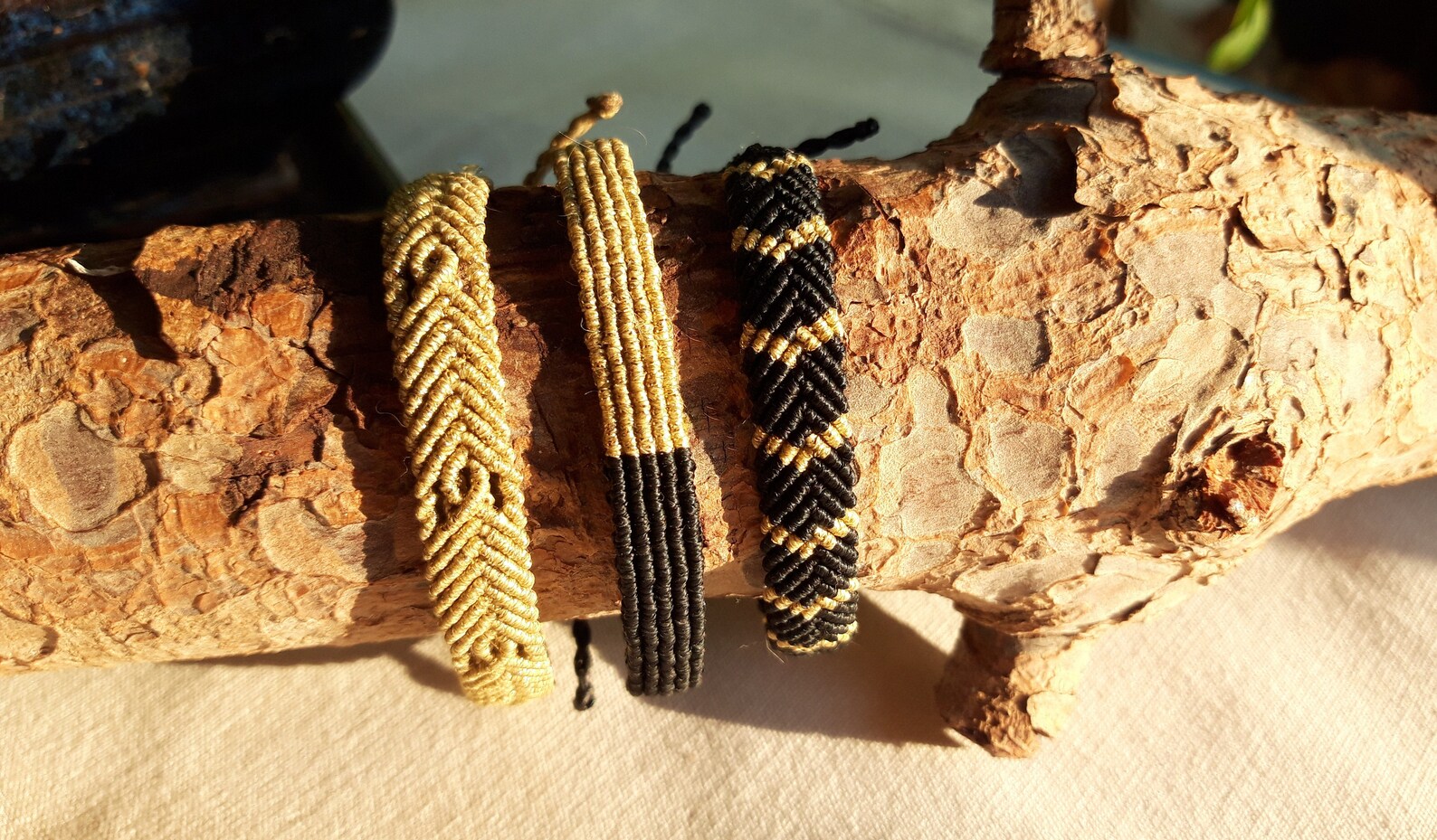 Black and Gold Macrame Bracelet Boho Macrame Bracelet - Etsy