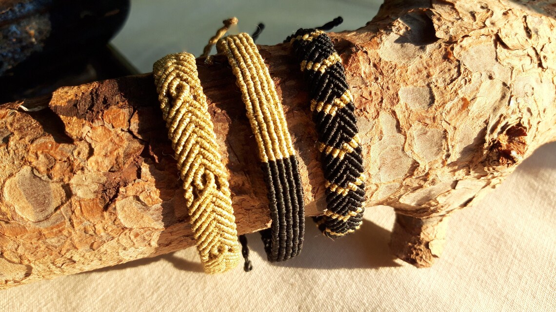 Black and Gold Macrame Bracelet Boho Macrame Bracelet - Etsy