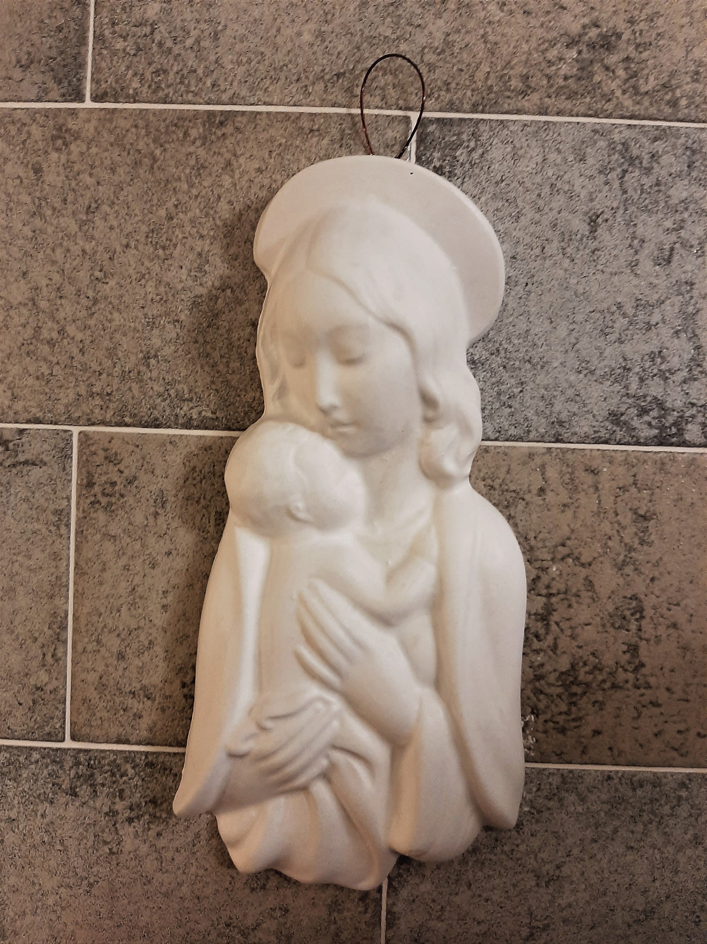 Madonna and Child Made in Alabaster Plaster - Etsy