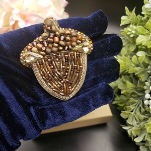 Shiny Acorn Handcrafted Brooch Acorn Pin Bronze Accessory - Etsy
