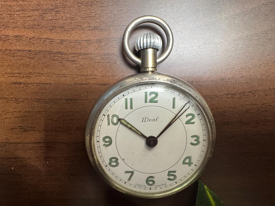 Vintage Pocket Watch - Etsy