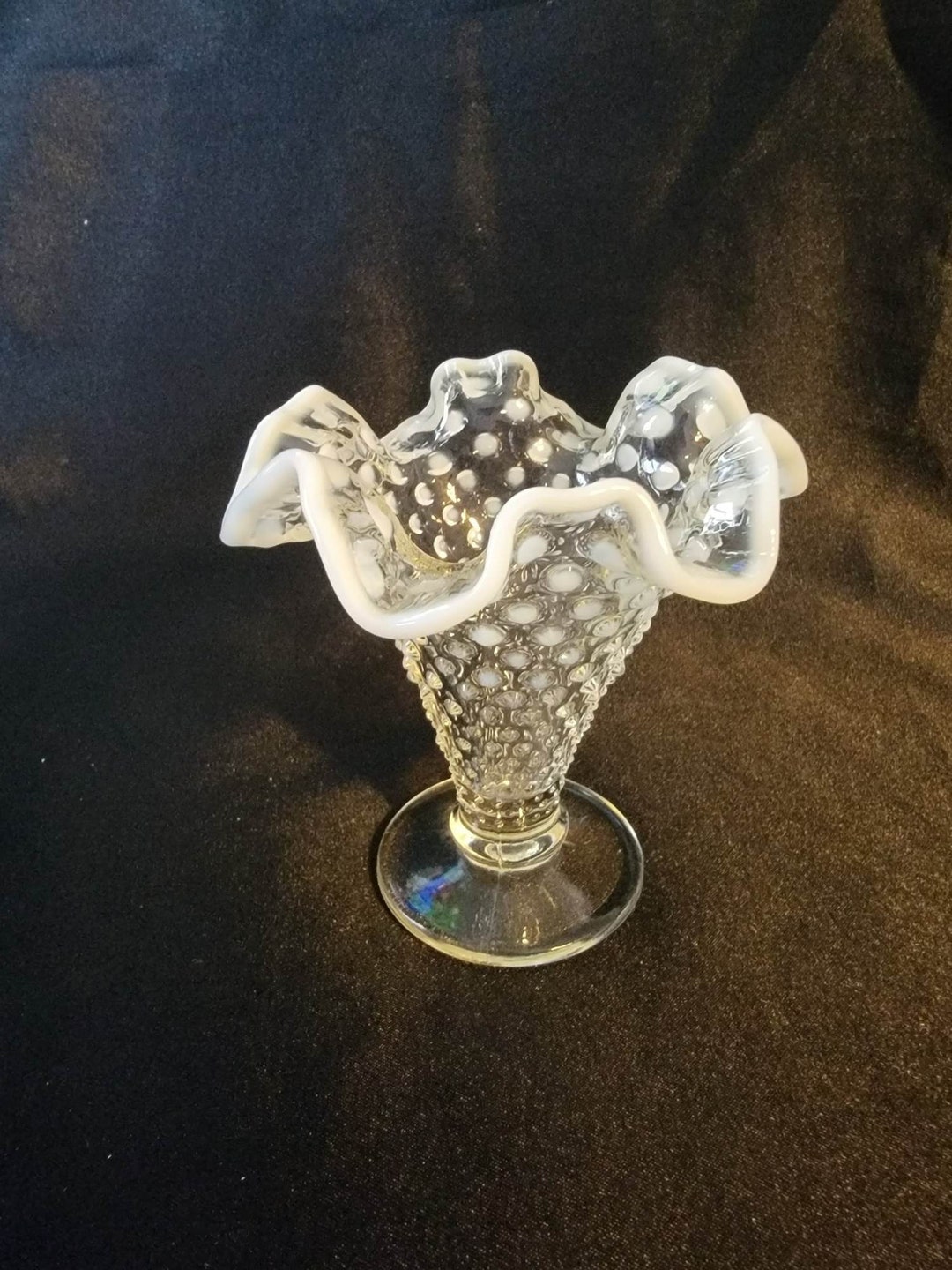 FENTON MOONSTONE Hobnail White/clear Opalescent Small Vase Ruffled Edge ...