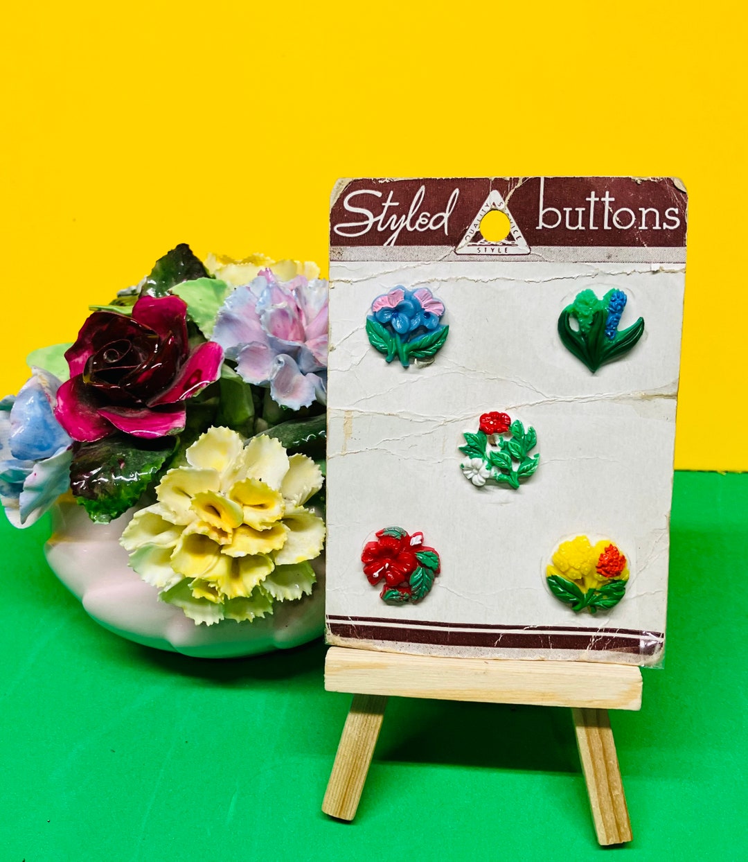 Vintage Button Card With 5 Different Plastic Realistic Buttons. - Etsy