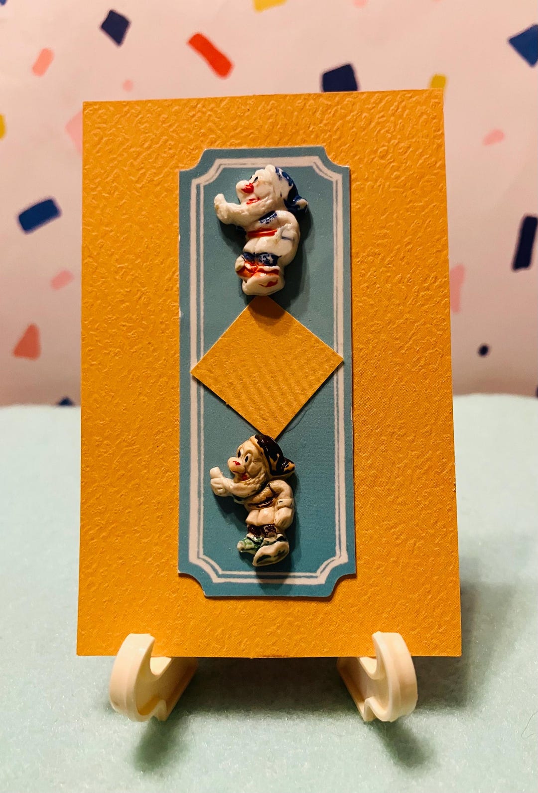 Two Disney bashful Dwarf Realistic Buttons 1930s to 40s Realistic ...