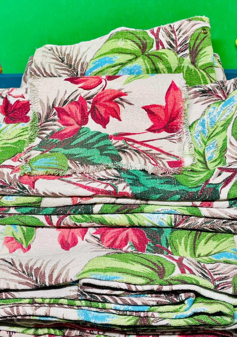 1930-40s Barkcloth Hawaiian Beachy Theme 230”X20” Valance With 4 Pillow ...
