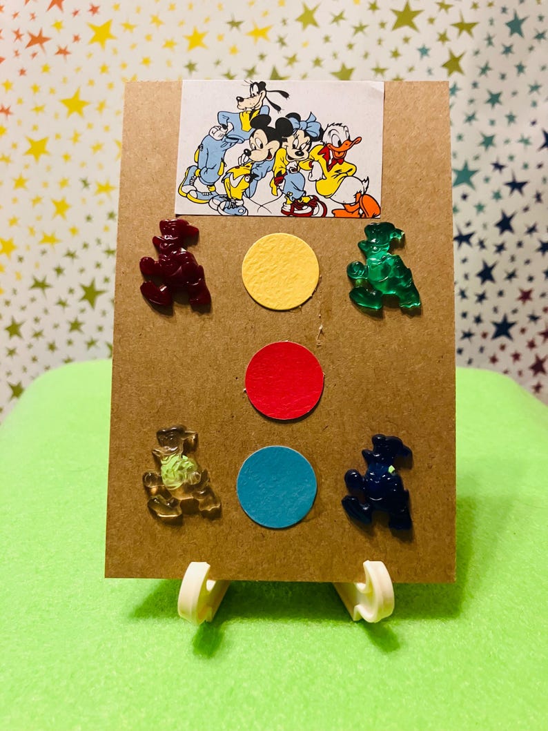 Four Disney Donald Duck 1930s to 40s Realistic Buttons. Green, Dark ...