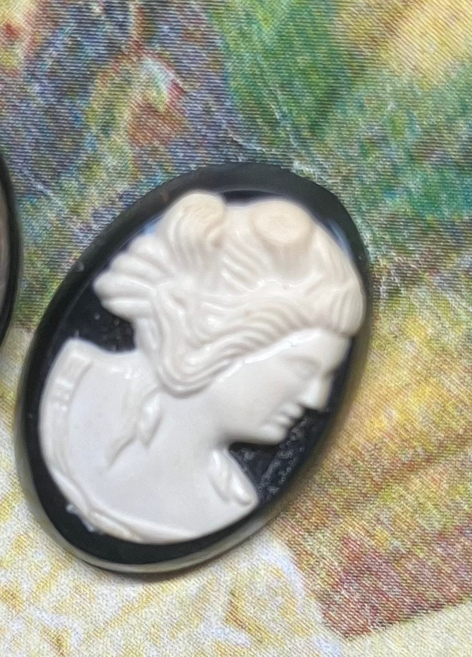 Vintage Realistic Cameos on Black Plastic Buttons - Etsy