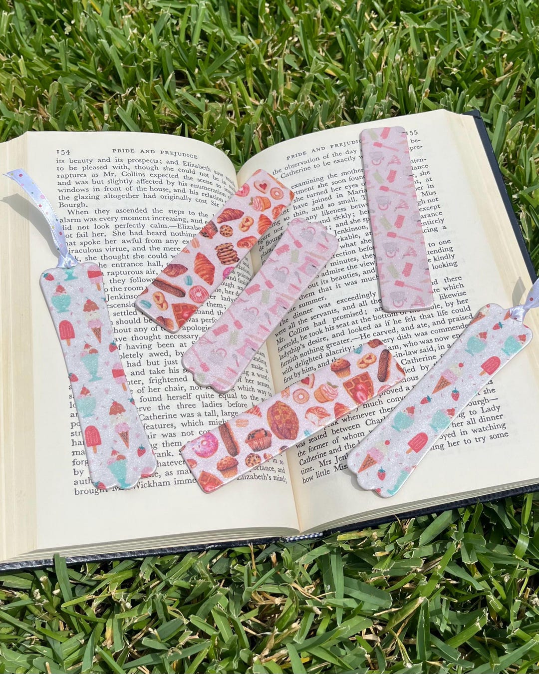 Sweet Treat Polymer Clay Bookmark: Cozy Bookish Gift - Etsy