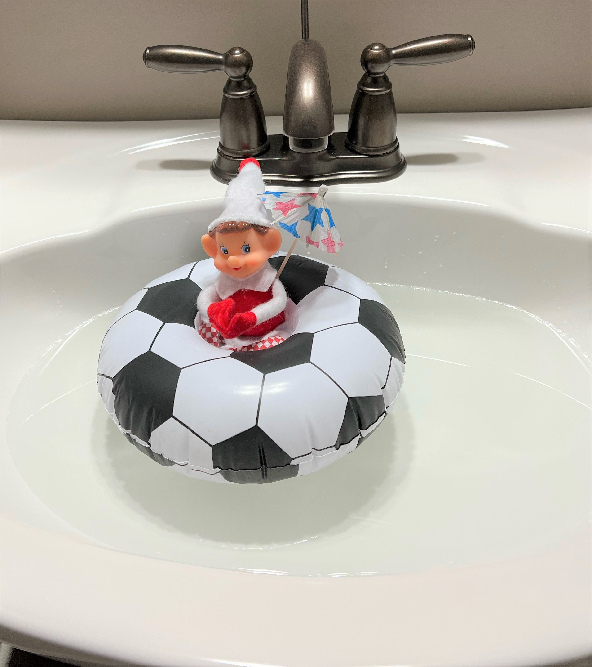 Elf Prop, Pool Day, Elf Kit, Elf Ideas, Elf Scenes, Build Your Own Elf ...