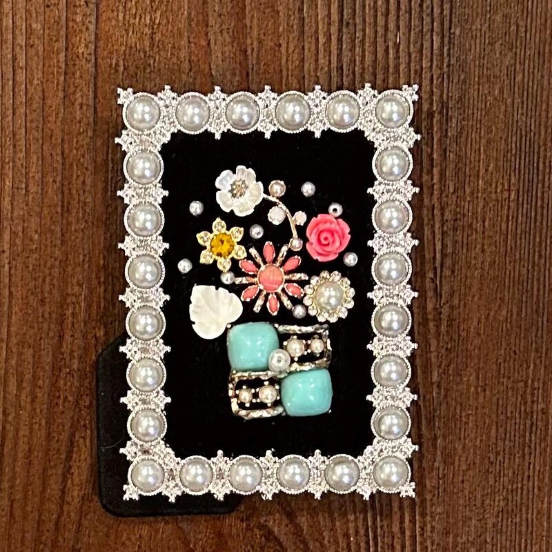 BoardsnBrooches - Etsy