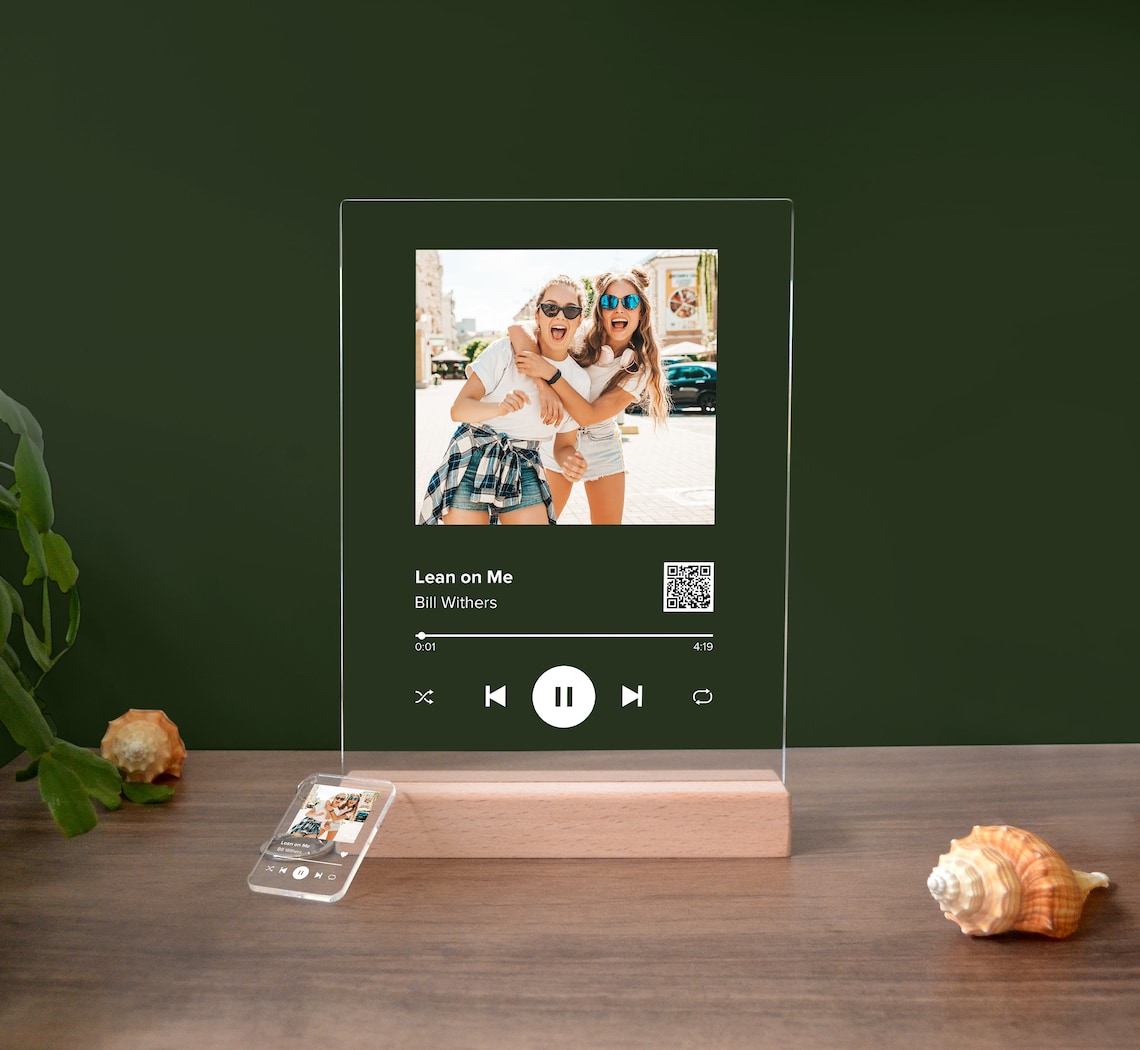 Custom Song Plate on Wooden Stand Custom Keychain Acrylic - Etsy