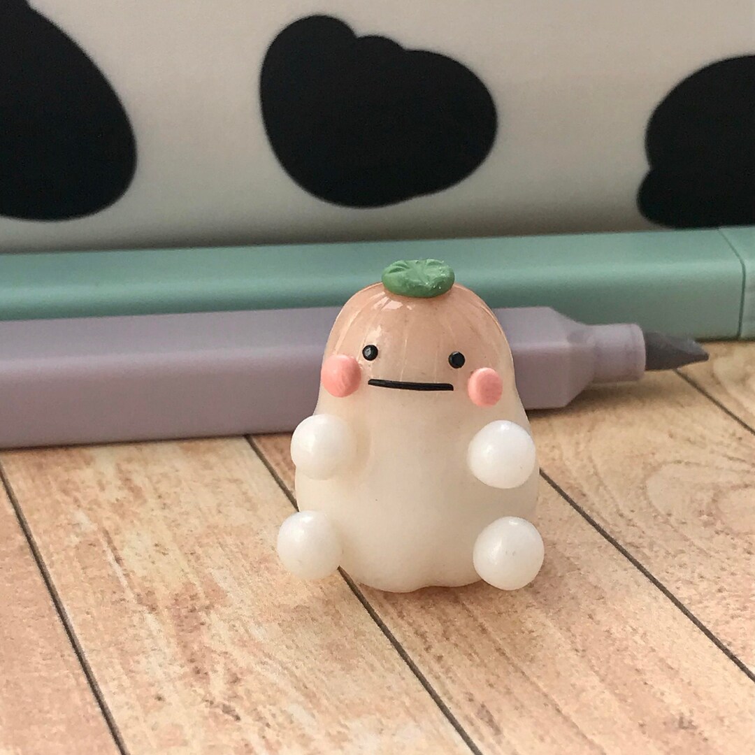 Handmade Polymer Clay Onion Desk Friend Sculpture Art Polymer Clay ...