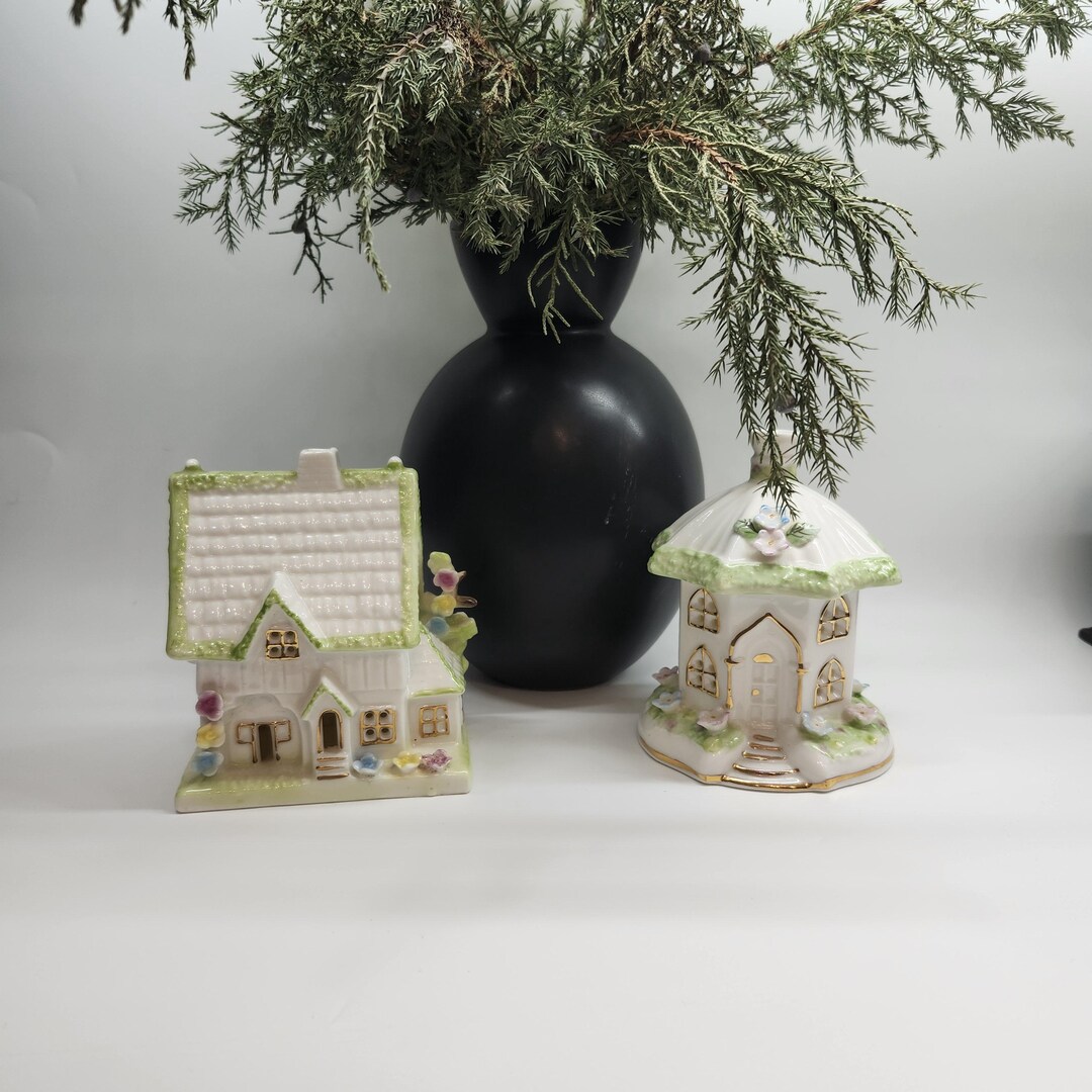 I.W. Rice & Co., Porcelain Houses With Flowers, Master House and ...