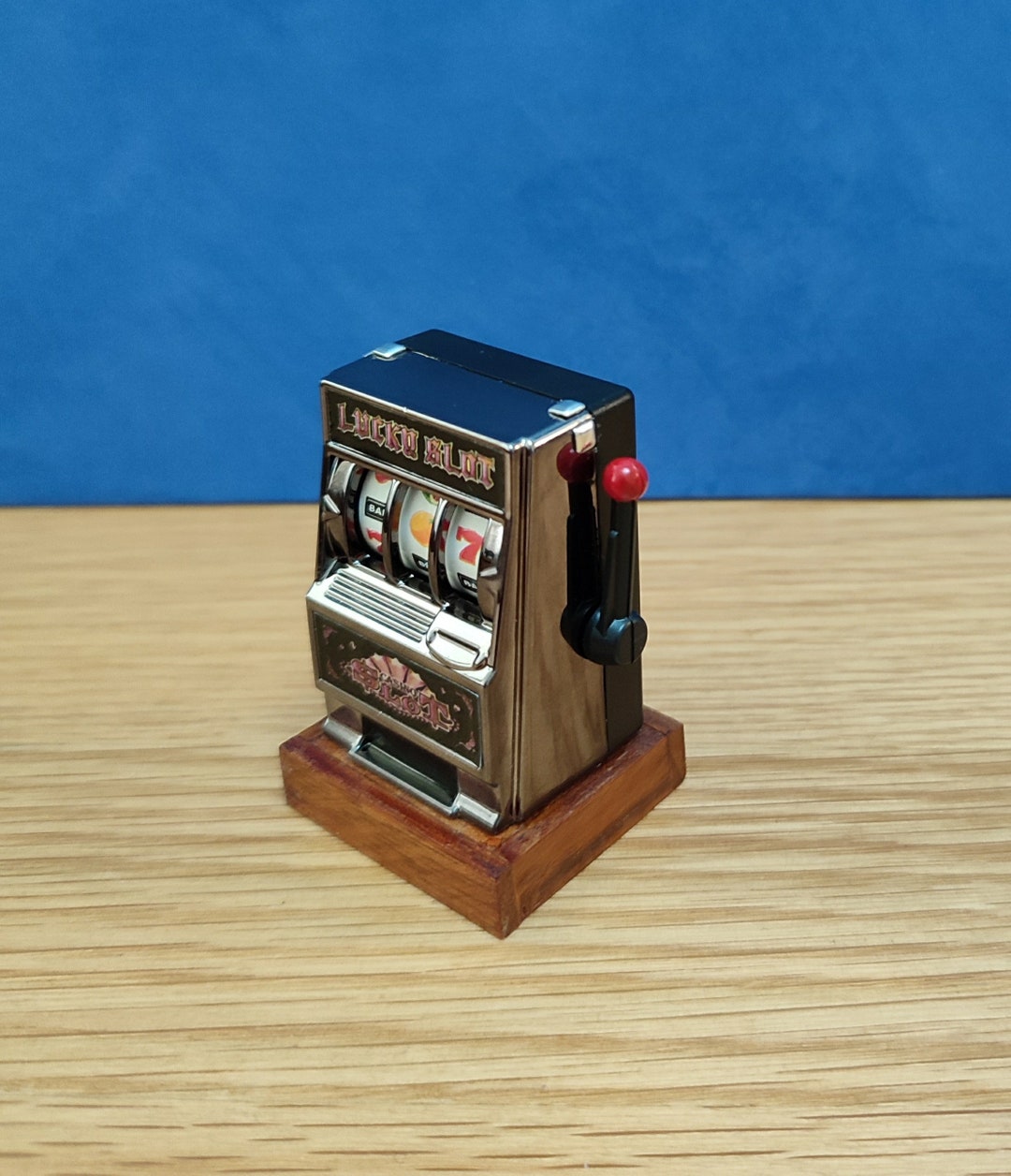 1/12 Dolls House Miniature Fruit Slot Machine (working) on Handmade ...