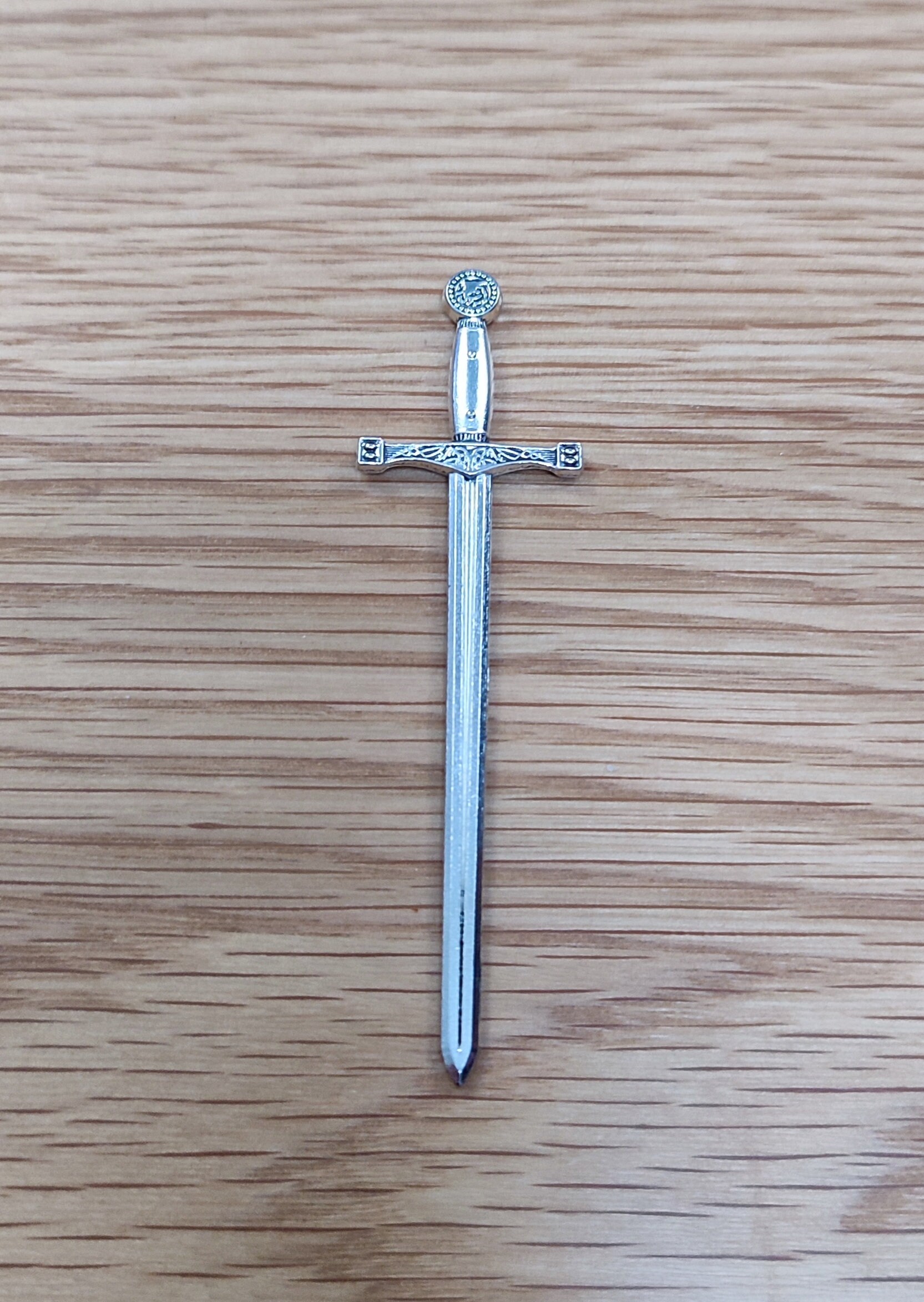 Dolls House Miniature Intricate Sword Metal Ornament Gift Weapon Office ...