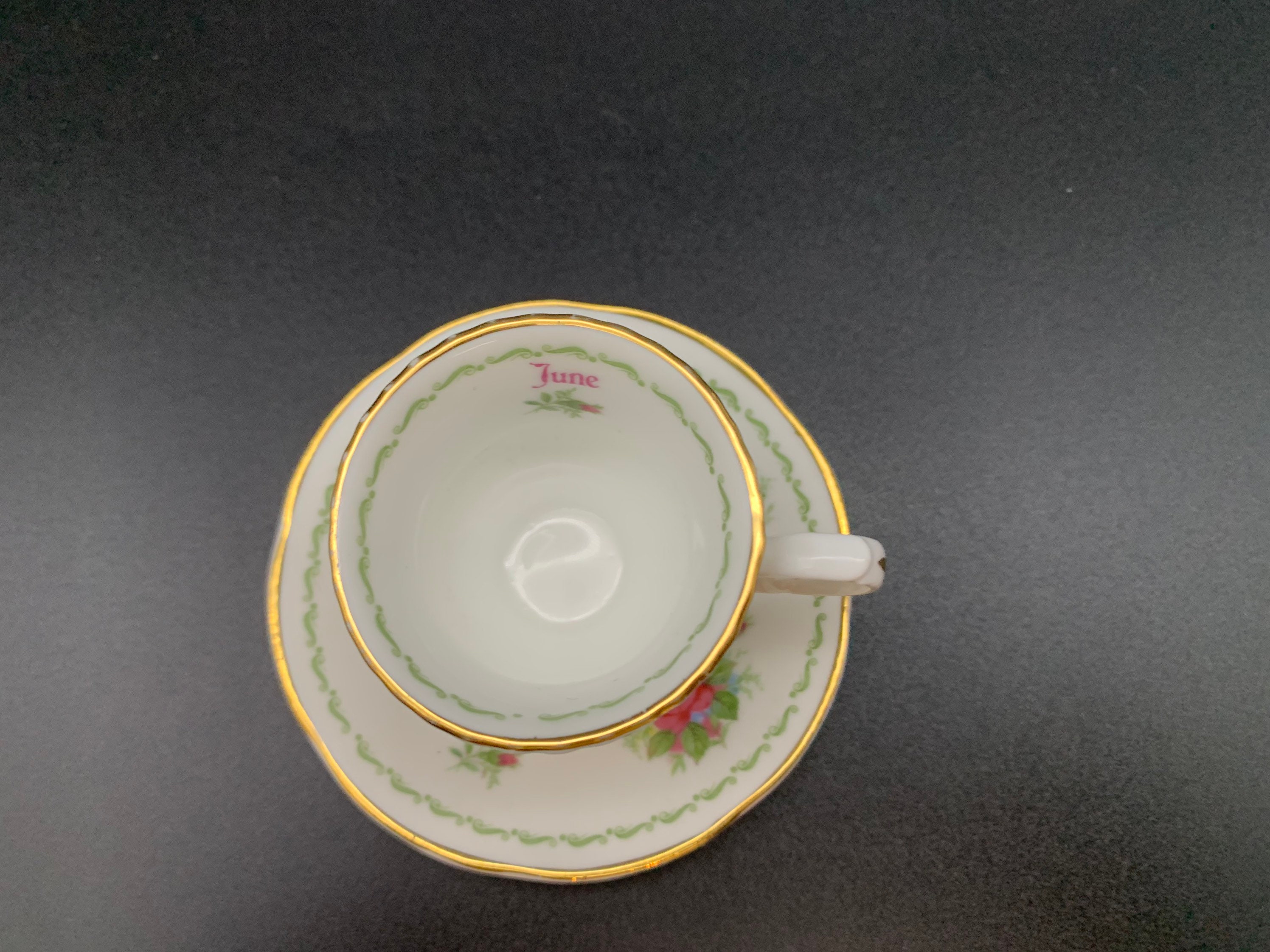 Vintage Elizabethan Staffordshire Bone China Teacup and Saucer ...