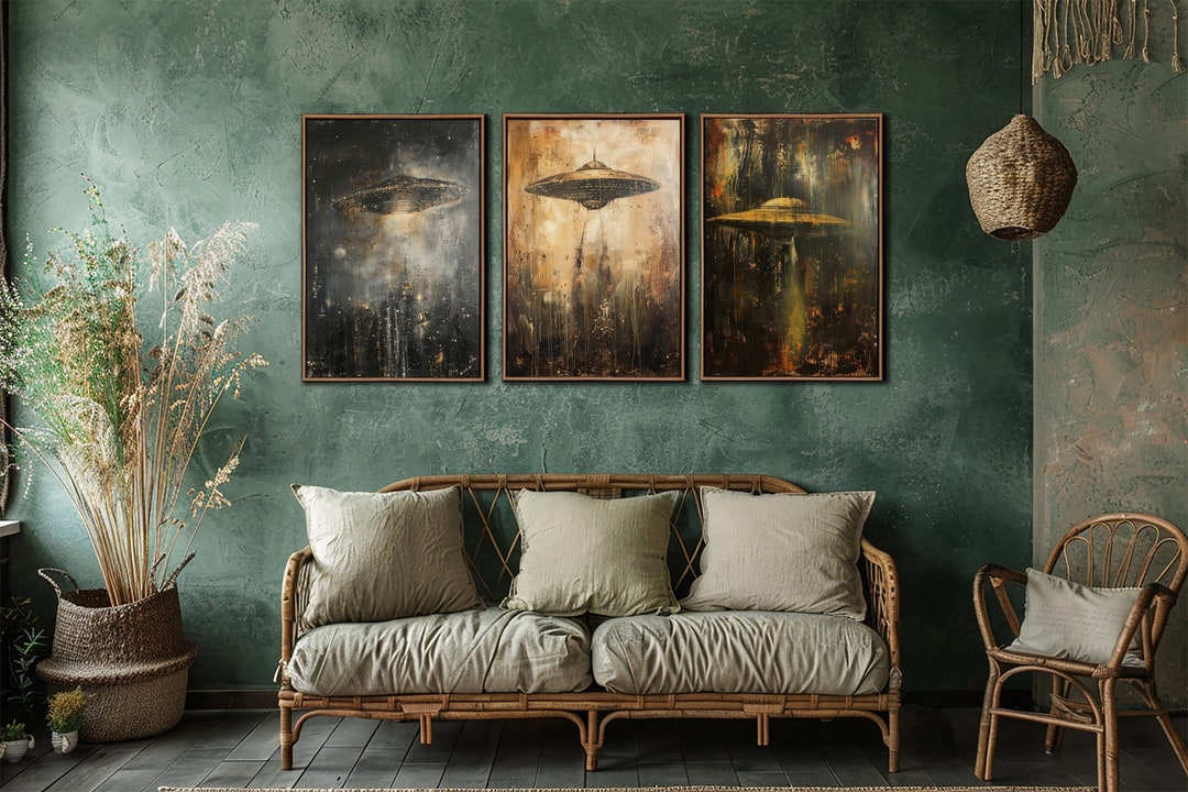 UFO Framed Wall Art, Alien Sets of 3 Wall Decor, Flying Saucer Canvas ...